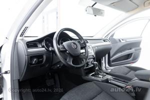 Grey Skoda SuperB 2014 in Tallinn, with an engine capacity of 1.80 L and mileage of 115 thousand km for 7990 €, photo 12 on AUTOMOTO.COM.LV