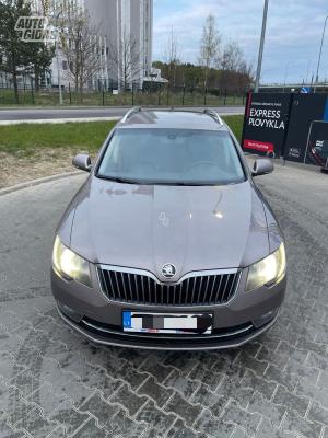 Pelēks Skoda SuperB 2014 Viļņa, ar dzinēja tilpumu 1.80 L un nobraukumu 454 tūkst. km par 3000 €, foto 4 vietnē AUTOMOTO.COM.LV