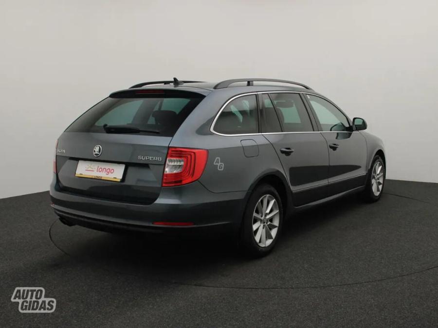 Grey Skoda SuperB 2014 in Vilnius, with an engine capacity of 1.80 L and mileage of 196 thousand km for 7999 €, photo 9 on AUTOMOTO.COM.LV