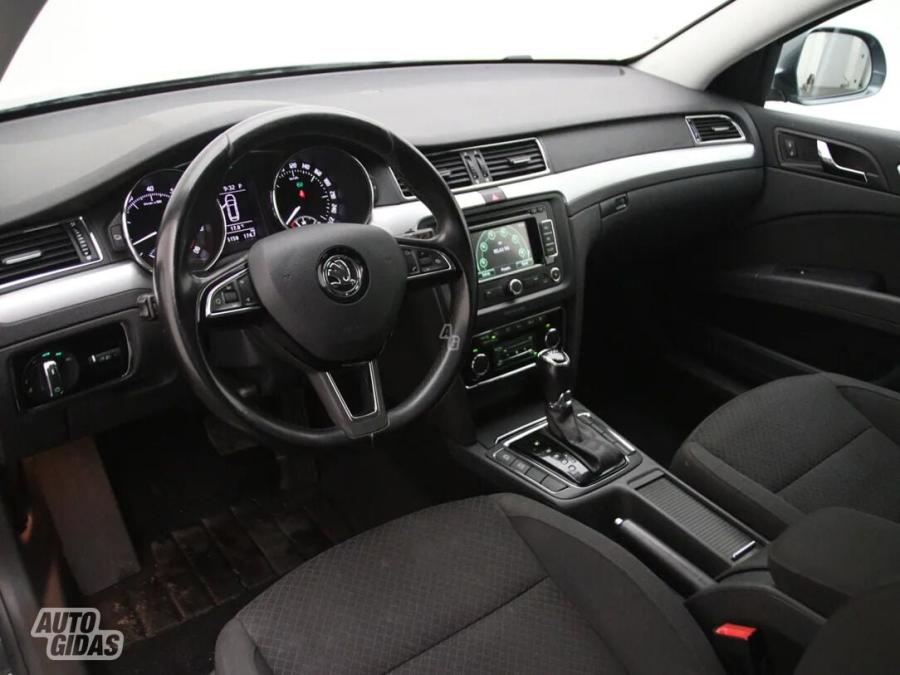 Grey Skoda SuperB 2014 in Vilnius, with an engine capacity of 1.80 L and mileage of 196 thousand km for 7999 €, photo 17 on AUTOMOTO.COM.LV