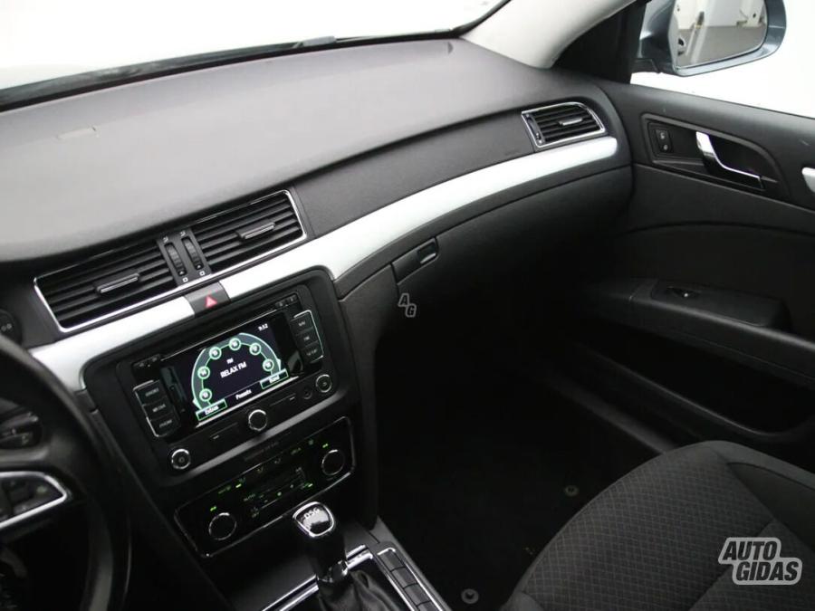 Grey Skoda SuperB 2014 in Vilnius, with an engine capacity of 1.80 L and mileage of 196 thousand km for 7999 €, photo 22 on AUTOMOTO.COM.LV