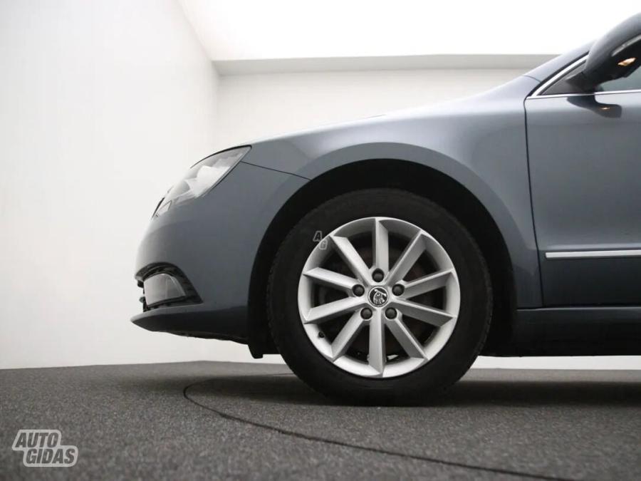 Grey Skoda SuperB 2014 in Vilnius, with an engine capacity of 1.80 L and mileage of 196 thousand km for 7999 €, photo 28 on AUTOMOTO.COM.LV