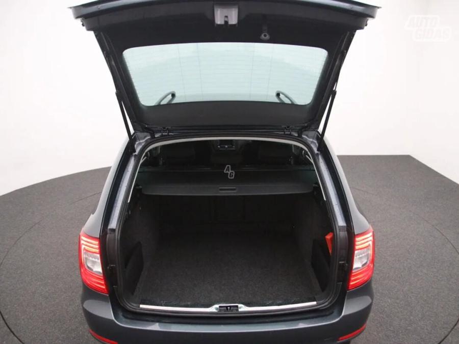 Grey Skoda SuperB 2014 in Vilnius, with an engine capacity of 1.80 L and mileage of 196 thousand km for 7999 €, photo 30 on AUTOMOTO.COM.LV