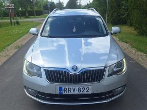 Grey Skoda SuperB 2014 in Mazeikiai, with an engine capacity of 2.00 L and mileage of 296 thousand km for 7550 €, photo 5 on AUTOMOTO.COM.LV
