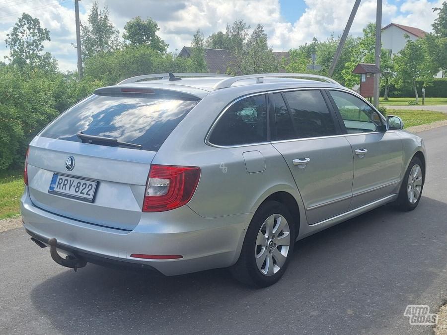 Grey Skoda SuperB 2014 in Mazeikiai, with an engine capacity of 2.00 L and mileage of 296 thousand km for 7550 €, photo 9 on AUTOMOTO.COM.LV