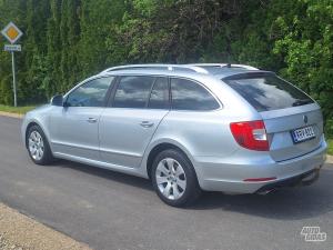 Grey Skoda SuperB 2014 in Mazeikiai, with an engine capacity of 2.00 L and mileage of 296 thousand km for 7550 €, photo 12 on AUTOMOTO.COM.LV