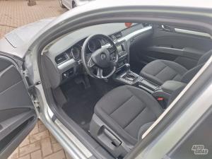 Grey Skoda SuperB 2014 in Mazeikiai, with an engine capacity of 2.00 L and mileage of 296 thousand km for 7550 €, photo 13 on AUTOMOTO.COM.LV