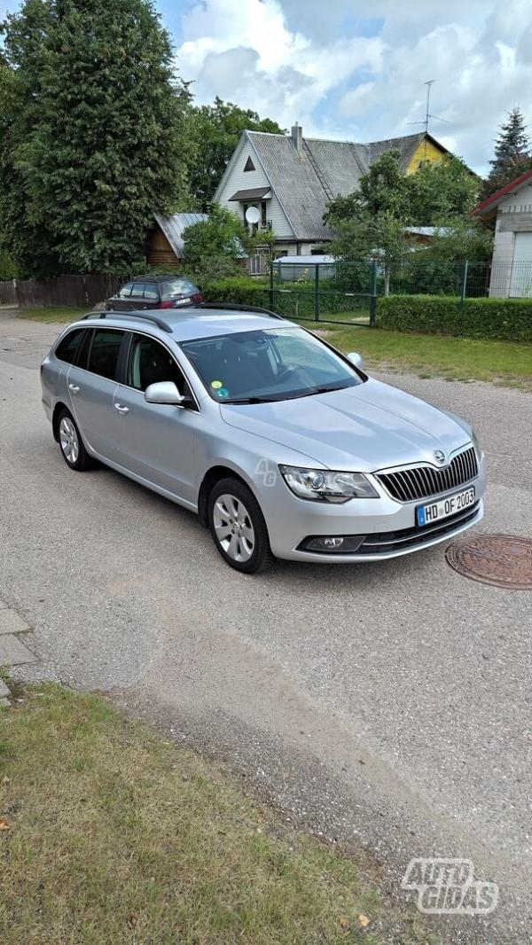 Pelēks Skoda SuperB 2014 Utena, ar dzinēja tilpumu 2.00 L un nobraukumu 195 tūkst. km par 7200 €, foto 3 vietnē AUTOMOTO.COM.LV