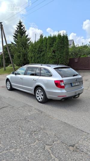 Pelēks Skoda SuperB 2014 Utena, ar dzinēja tilpumu 2.00 L un nobraukumu 195 tūkst. km par 7200 €, foto 6 vietnē AUTOMOTO.COM.LV