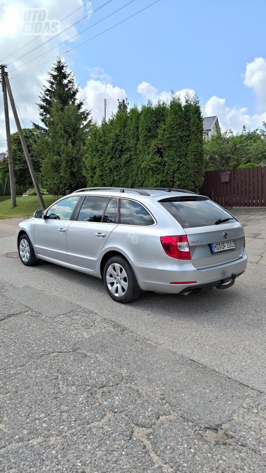 Pelēks Skoda SuperB 2014 Utena, ar dzinēja tilpumu 2.00 L un nobraukumu 195 tūkst. km par 7200 €, foto 6 vietnē AUTOMOTO.COM.LV