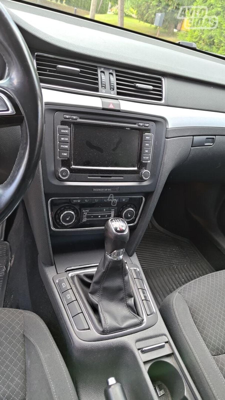 Pelēks Skoda SuperB 2014 Utena, ar dzinēja tilpumu 2.00 L un nobraukumu 195 tūkst. km par 7200 €, foto 11 vietnē AUTOMOTO.COM.LV