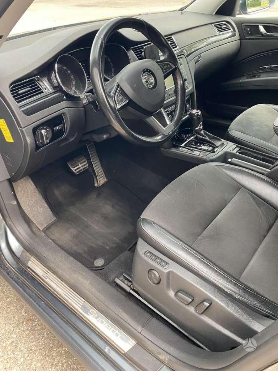 Pelēks Skoda SuperB 2014 Panevēža, ar dzinēja tilpumu 1.97 L un nobraukumu 223 tūkst. km par 9200 €, foto 11 vietnē AUTOMOTO.COM.LV