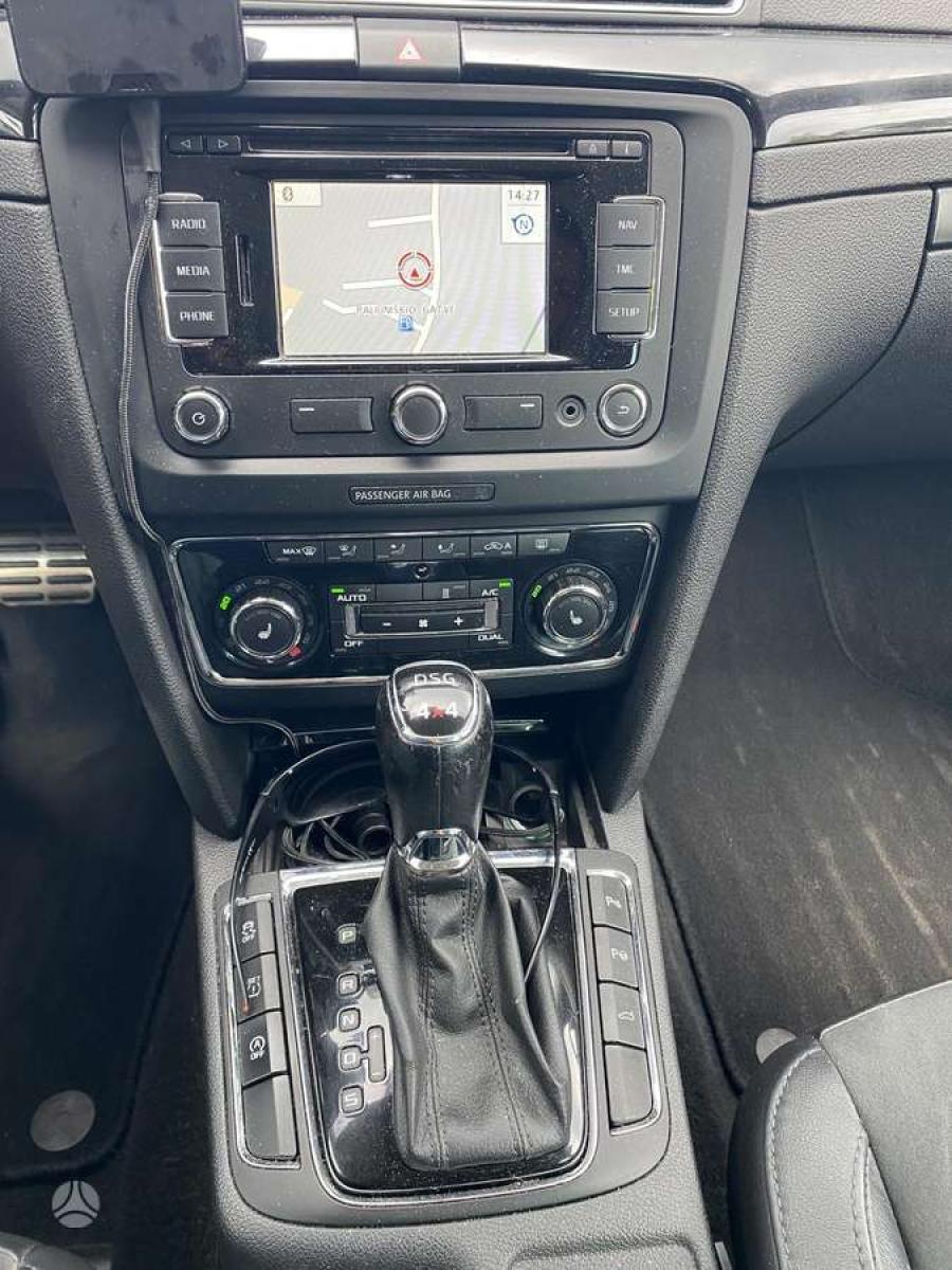 Pelēks Skoda SuperB 2014 Panevēža, ar dzinēja tilpumu 1.97 L un nobraukumu 223 tūkst. km par 9200 €, foto 12 vietnē AUTOMOTO.COM.LV