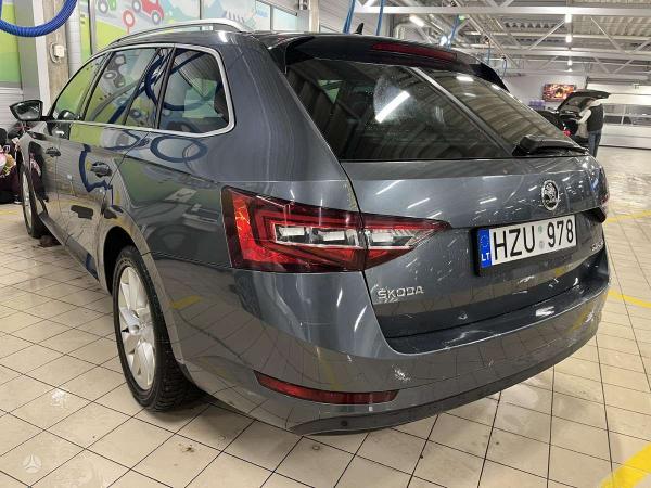 Grey Skoda SuperB 2015 in Vilnius, with an engine capacity of 1.97 L and mileage of 315 thousand km for 7500 €, photo 8 on AUTOMOTO.COM.LV