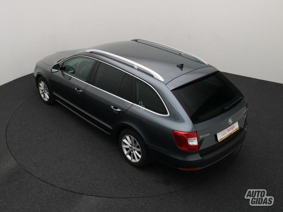Grey Skoda SuperB 2015 in Vilnius, with an engine capacity of 1.60 L and mileage of 247 thousand km for 7099 €, photo 12 on AUTOMOTO.COM.LV