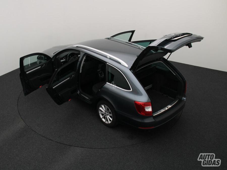 Grey Skoda SuperB 2015 in Vilnius, with an engine capacity of 1.60 L and mileage of 247 thousand km for 7099 €, photo 13 on AUTOMOTO.COM.LV