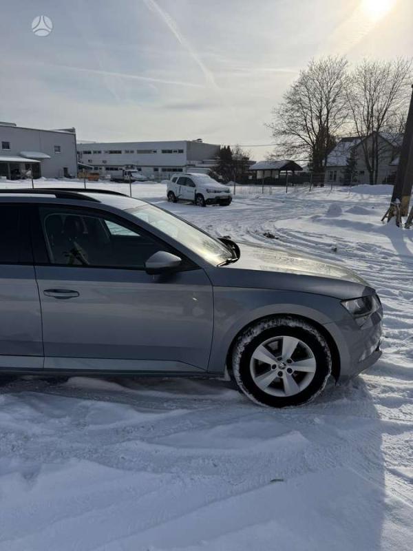 Pelēks Skoda SuperB 2015 Kauņa, ar dzinēja tilpumu 1.60 L un nobraukumu 250 tūkst. km par 8000 €, foto 3 vietnē AUTOMOTO.COM.LV