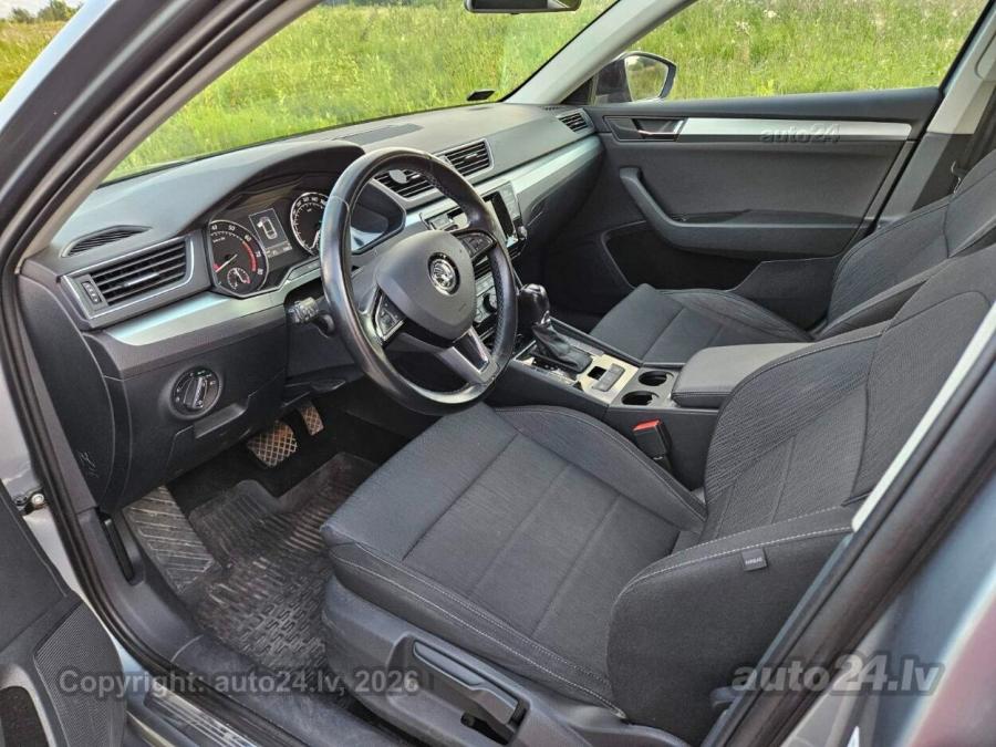 Pelēks Skoda SuperB 2015 Tallina, ar dzinēja tilpumu 1.80 L un nobraukumu 233 tūkst. km par 9990 €, foto 13 vietnē AUTOMOTO.COM.LV