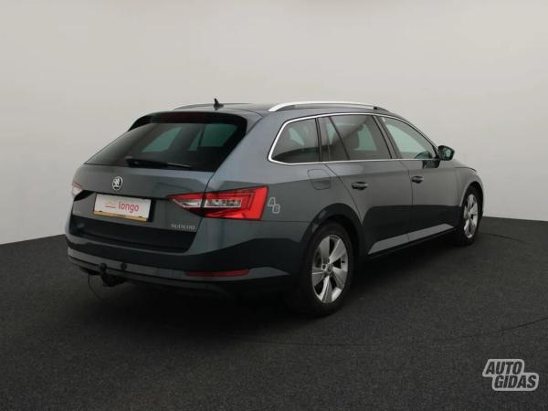 Pelēks Skoda SuperB 2015 Viļņa, ar dzinēja tilpumu 1.60 L un nobraukumu 259 tūkst. km par 8599 €, foto 8 vietnē AUTOMOTO.COM.LV