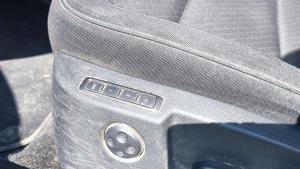 Grey Skoda SuperB 2015 in Vilnius, with an engine capacity of 1.60 L and mileage of 407 thousand km for 3300 €, photo 12 on AUTOMOTO.COM.LV