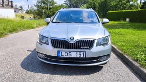 Pelēks Skoda SuperB 2015 Viļņa, ar dzinēja tilpumu 1.60 L un nobraukumu 407 tūkst. km par 2700 €, foto 7 vietnē AUTOMOTO.COM.LV