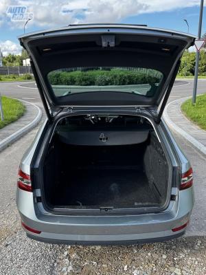 Grey Skoda SuperB 2015 in Marijampole, with an engine capacity of 1.60 L and mileage of 234 thousand km for 10500 €, photo 6 on AUTOMOTO.COM.LV