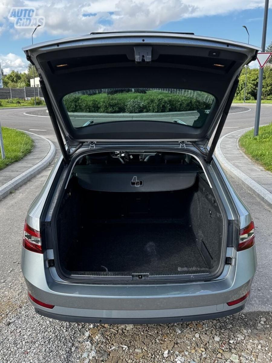 Grey Skoda SuperB 2015 in Marijampole, with an engine capacity of 1.60 L and mileage of 234 thousand km for 10500 €, photo 6 on AUTOMOTO.COM.LV