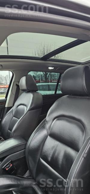 Grey Skoda SuperB 2015 in Riga, with an engine capacity of 1.60 L and mileage of 500 thousand km for 3000 €, photo 6 on AUTOMOTO.COM.LV