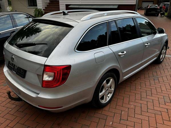 Grey Skoda SuperB 2015 in Panevezys, with an engine capacity of 1.97 L and mileage of 0 thousand km for 5500 €, photo 4 on AUTOMOTO.COM.LV