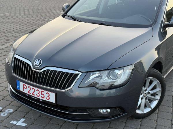 Pelēks Skoda SuperB 2015 Raseiniai, ar dzinēja tilpumu 1.60 L un nobraukumu 278 tūkst. km par 5999 €, foto 6 vietnē AUTOMOTO.COM.LV