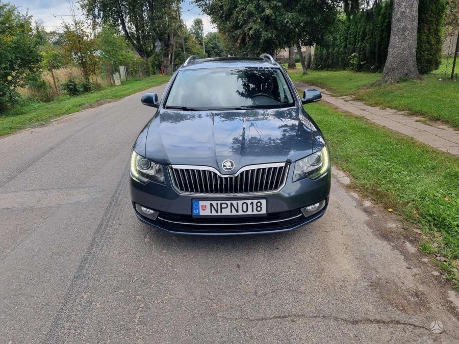Grey Skoda SuperB 2015 in Vilnius, with an engine capacity of 1.97 L and mileage of 254 thousand km for 7700 €, photo 3 on AUTOMOTO.COM.LV