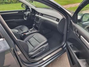 Grey Skoda SuperB 2015 in Vilnius, with an engine capacity of 1.97 L and mileage of 254 thousand km for 7700 €, photo 12 on AUTOMOTO.COM.LV