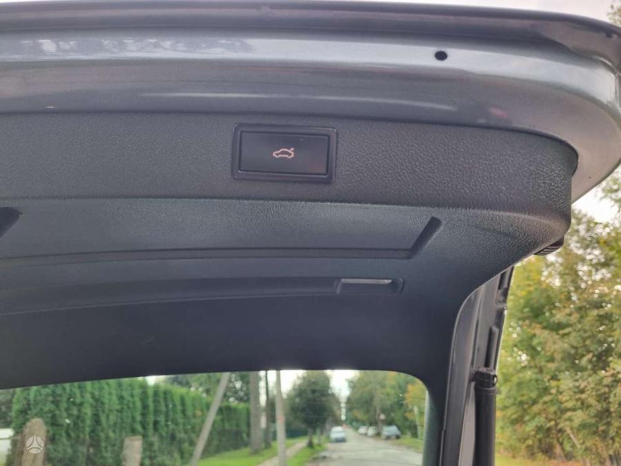 Grey Skoda SuperB 2015 in Vilnius, with an engine capacity of 1.97 L and mileage of 254 thousand km for 7700 €, photo 19 on AUTOMOTO.COM.LV