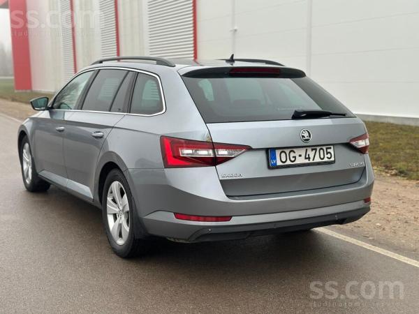 Grey Skoda SuperB 2016 in Riga, with an engine capacity of 1.40 L and mileage of 462 thousand km for 6000 €, photo 4 on AUTOMOTO.COM.LV
