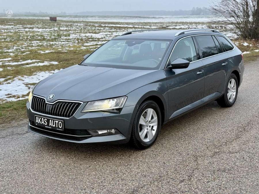 Pelēks Skoda SuperB 2016 Vilkaviškis, ar dzinēja tilpumu 1.97 L un nobraukumu 163 tūkst. km par 13000 €, foto 1 vietnē AUTOMOTO.COM.LV