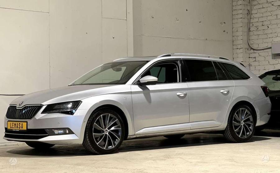 Grey Skoda SuperB 2016 in Klaipeda, with an engine capacity of 1.97 L and mileage of 295 thousand km for 13999 €, photo 13 on AUTOMOTO.COM.LV
