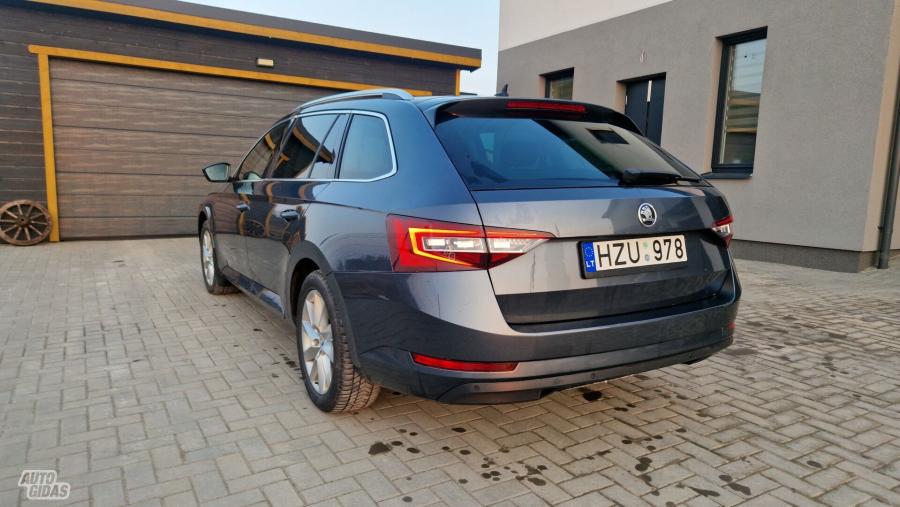 Grey Skoda SuperB 2016 in Vilnius, with an engine capacity of 2.00 L and mileage of 317 thousand km for 9450 €, photo 4 on AUTOMOTO.COM.LV