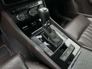Grey Skoda SuperB 2016 in Tartu, with an engine capacity of 2.00 L and mileage of 260 thousand km for 14500 €, photo 5 on AUTOMOTO.COM.LV