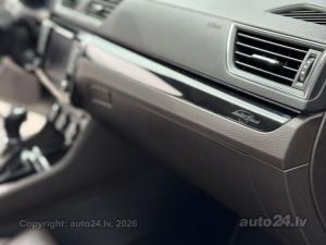 Grey Skoda SuperB 2016 in Tartu, with an engine capacity of 2.00 L and mileage of 260 thousand km for 14500 €, photo 7 on AUTOMOTO.COM.LV