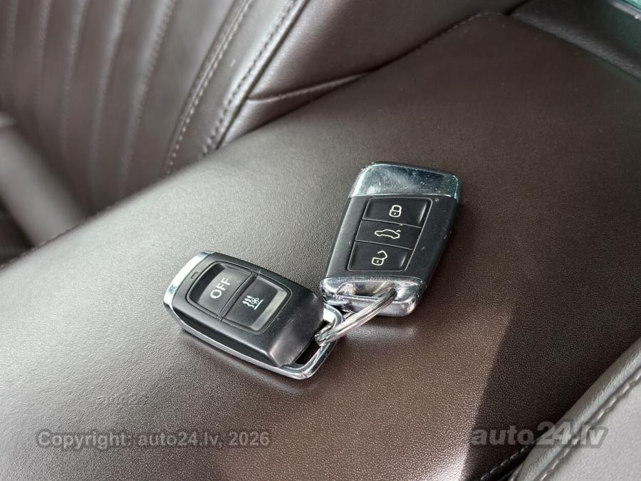 Grey Skoda SuperB 2016 in Tartu, with an engine capacity of 2.00 L and mileage of 260 thousand km for 14500 €, photo 19 on AUTOMOTO.COM.LV