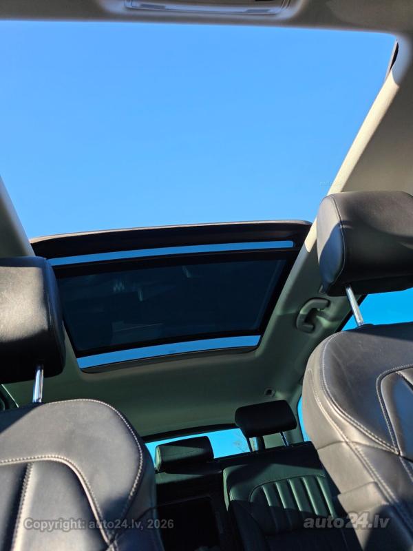 Grey Skoda SuperB 2016 in Tallinn, with an engine capacity of 2.00 L and mileage of 246 thousand km for 9700 €, photo 11 on AUTOMOTO.COM.LV