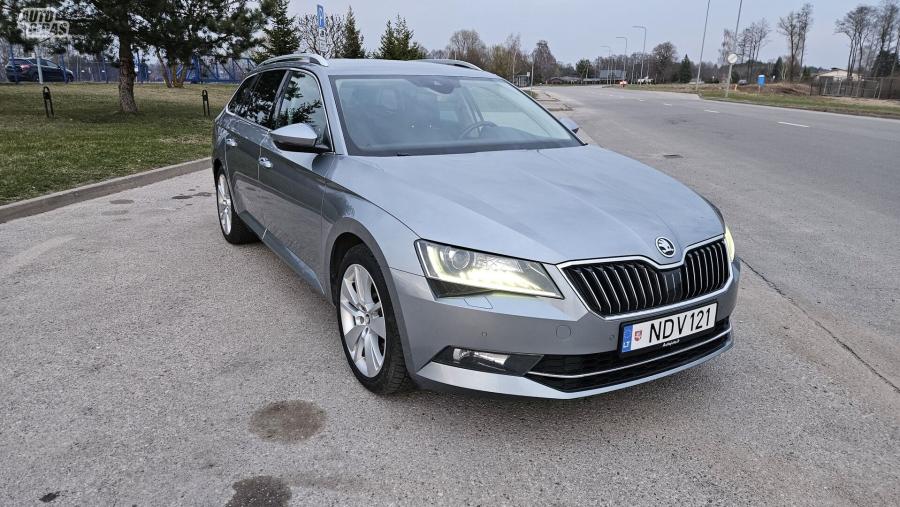 Pelēks Skoda SuperB 2016 Alīta, ar dzinēja tilpumu 2.00 L un nobraukumu 294 tūkst. km par 12500 €, foto 1 vietnē AUTOMOTO.COM.LV