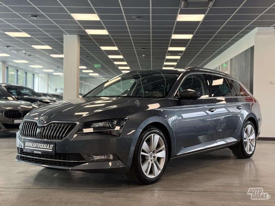 Grey Skoda SuperB 2016 in Klaipeda, with an engine capacity of 2.00 L and mileage of 241 thousand km for 12950 €, photo 4 on AUTOMOTO.COM.LV