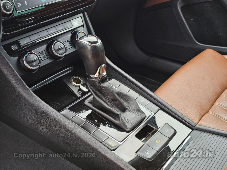 Grey Skoda SuperB 2016 in Riga, with an engine capacity of 1.80 L and mileage of 231 thousand km for 11800 €, photo 27 on AUTOMOTO.COM.LV