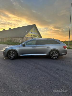 Pelēks Skoda SuperB 2016 Tallina, ar dzinēja tilpumu 2.00 L un nobraukumu 222 tūkst. km par 13250 €, foto 4 vietnē AUTOMOTO.COM.LV