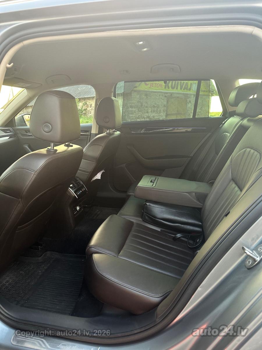 Pelēks Skoda SuperB 2016 Tallina, ar dzinēja tilpumu 2.00 L un nobraukumu 222 tūkst. km par 13250 €, foto 10 vietnē AUTOMOTO.COM.LV