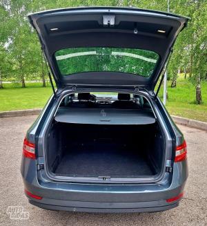 Grey Skoda SuperB 2016 in Radviliskis, with an engine capacity of 2.00 L and mileage of 257 thousand km for 10900 €, photo 12 on AUTOMOTO.COM.LV