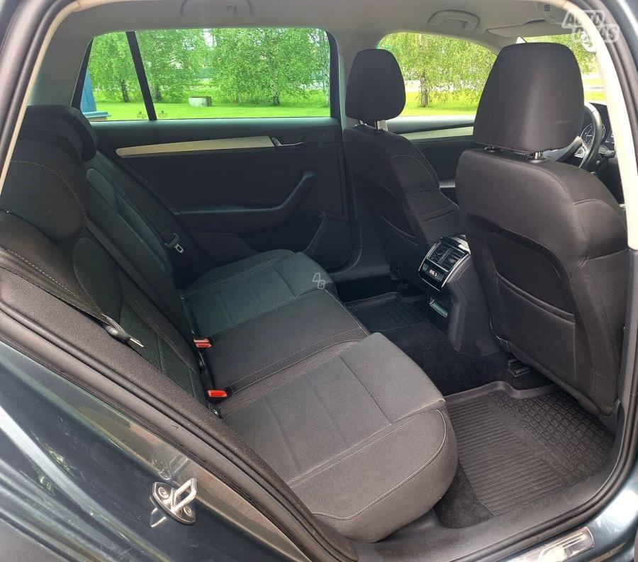 Grey Skoda SuperB 2016 in Radviliskis, with an engine capacity of 2.00 L and mileage of 257 thousand km for 10900 €, photo 18 on AUTOMOTO.COM.LV