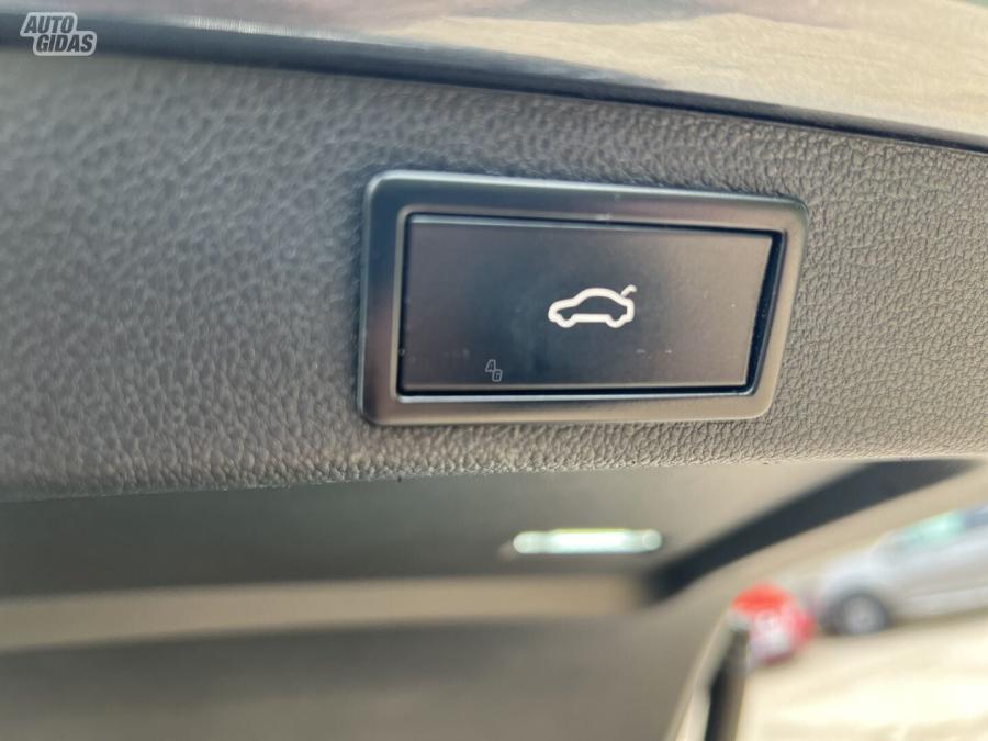 Grey Skoda SuperB 2016 in Telschi, with an engine capacity of 2.00 L and mileage of 232 thousand km for 12000 €, photo 23 on AUTOMOTO.COM.LV