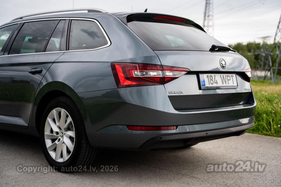 Grey Skoda SuperB 2016 in Paide, with an engine capacity of 1.60 L and mileage of 268 thousand km for 10999 €, photo 7 on AUTOMOTO.COM.LV